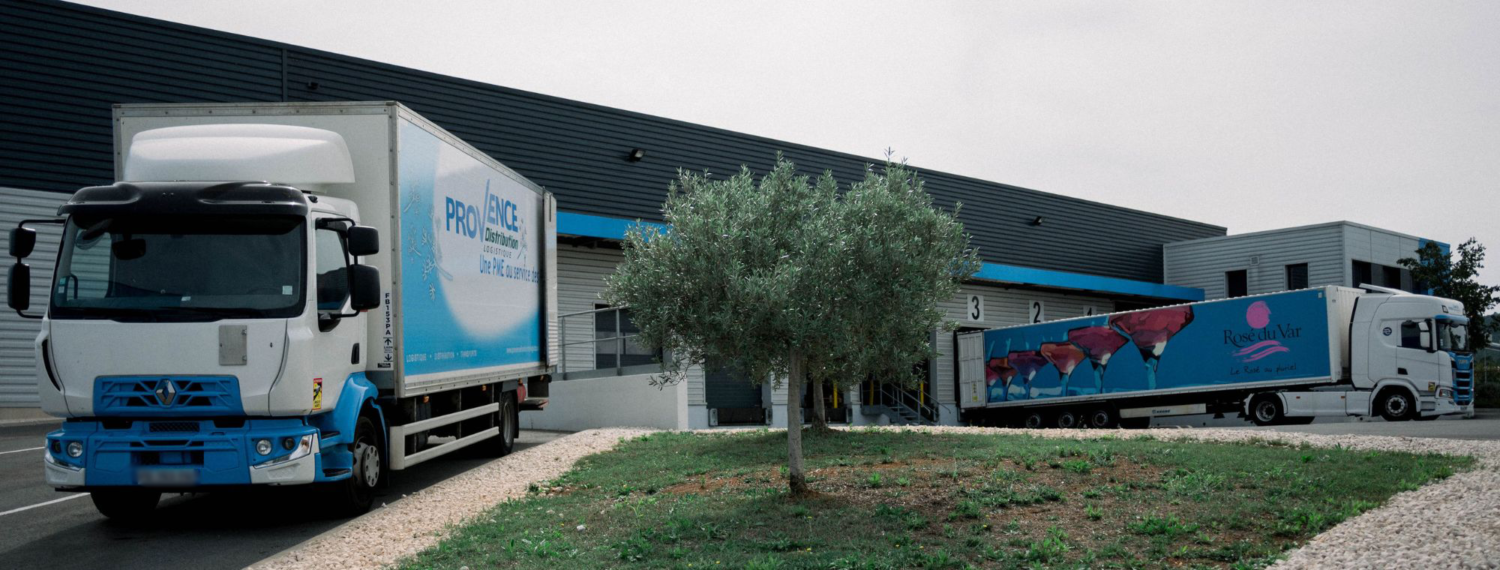 Nos camions adaptés à vos besoins de Transport routier